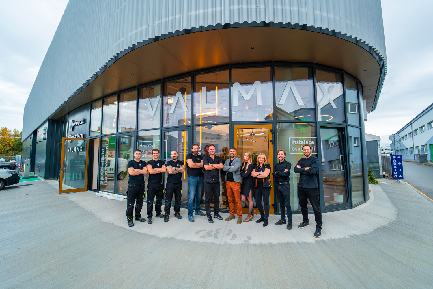 Kariéra | VALMAX | Designová svítidla a osvětlení